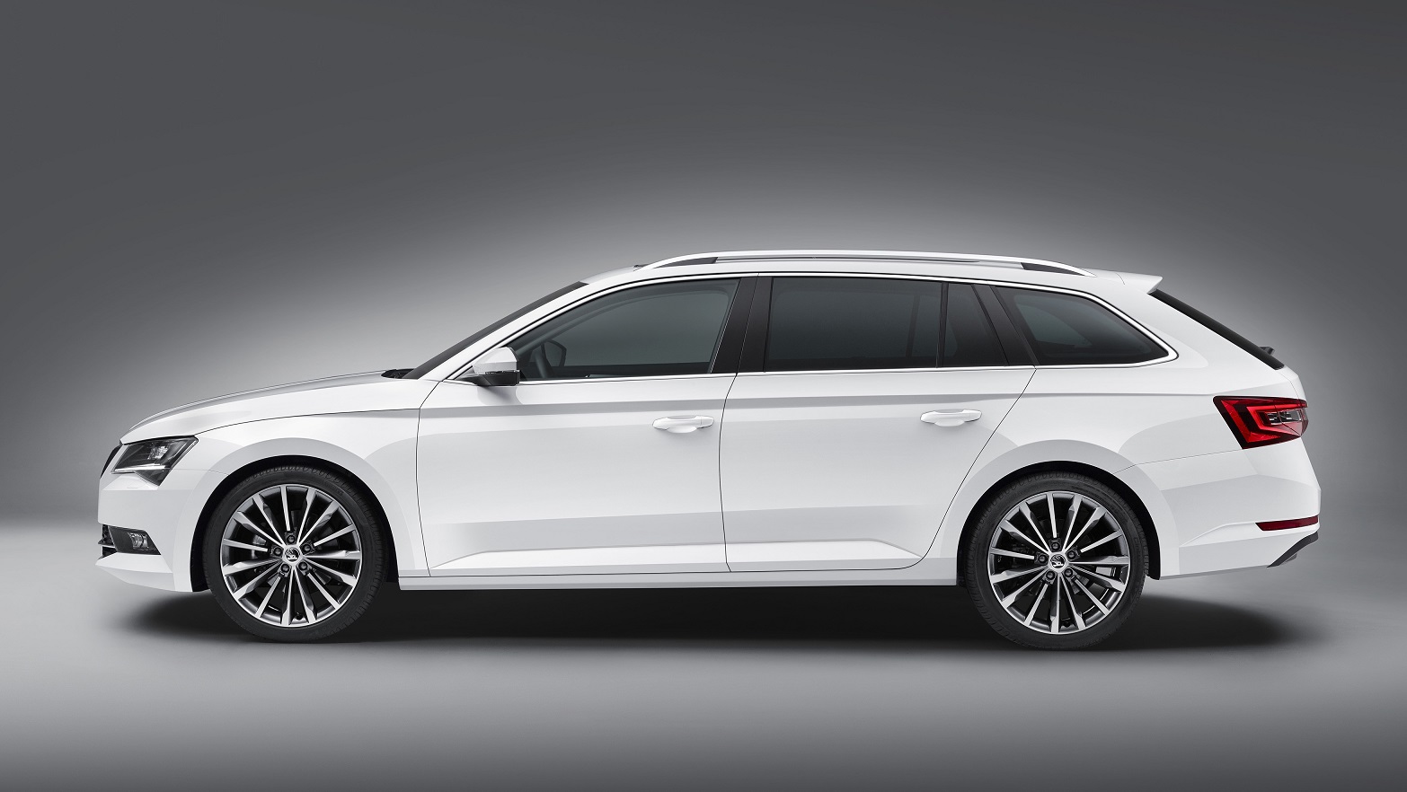 Top 10 most comfortable cars for a road trip - Sterling